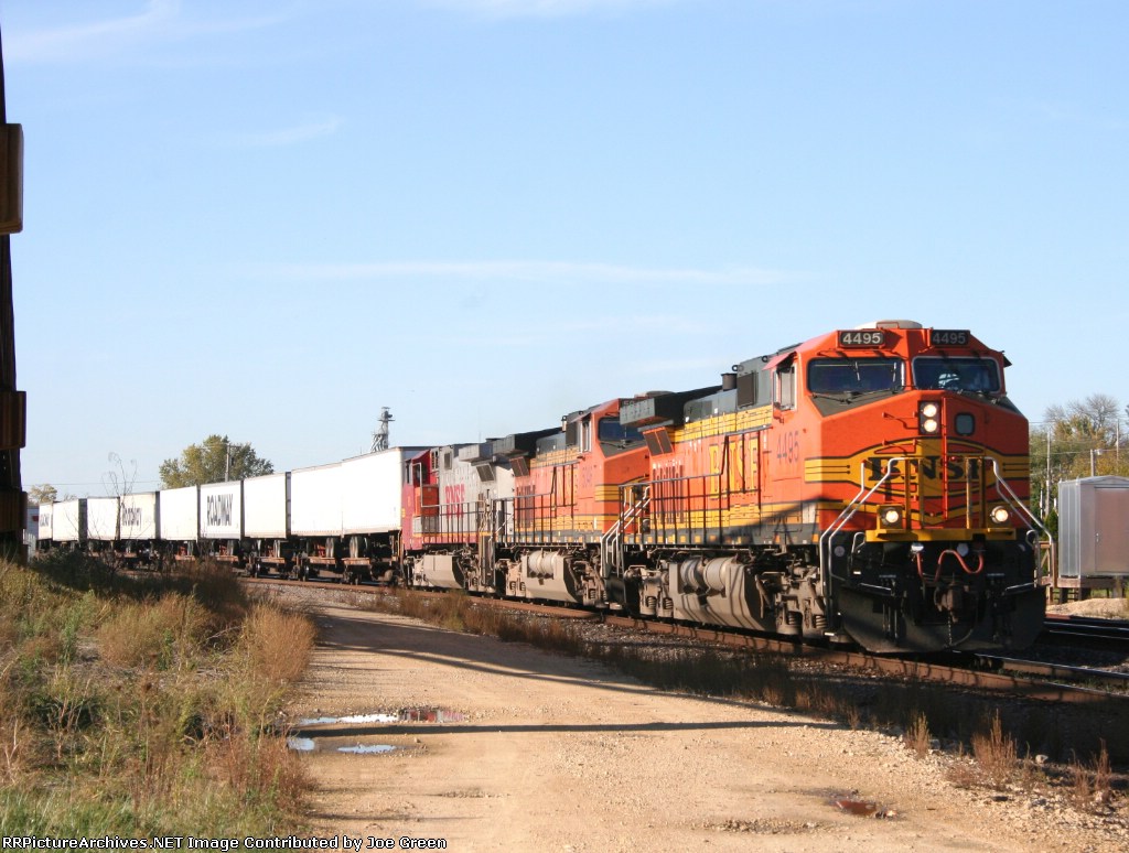 BNSF 4495